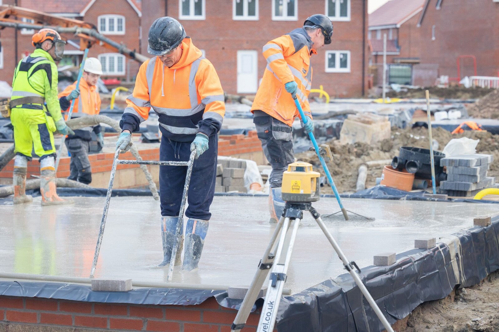 Flowmix Concrete - Ready Mix Concrete Suppliers for Glos, Worcs & West Mids Areas